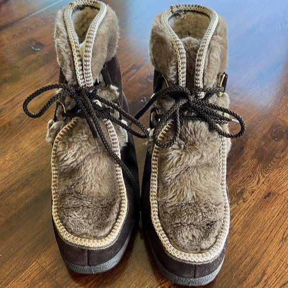Yodelers | Shoes | Yodelers Sherpa Lined 97s Vintage Boots | Poshmark